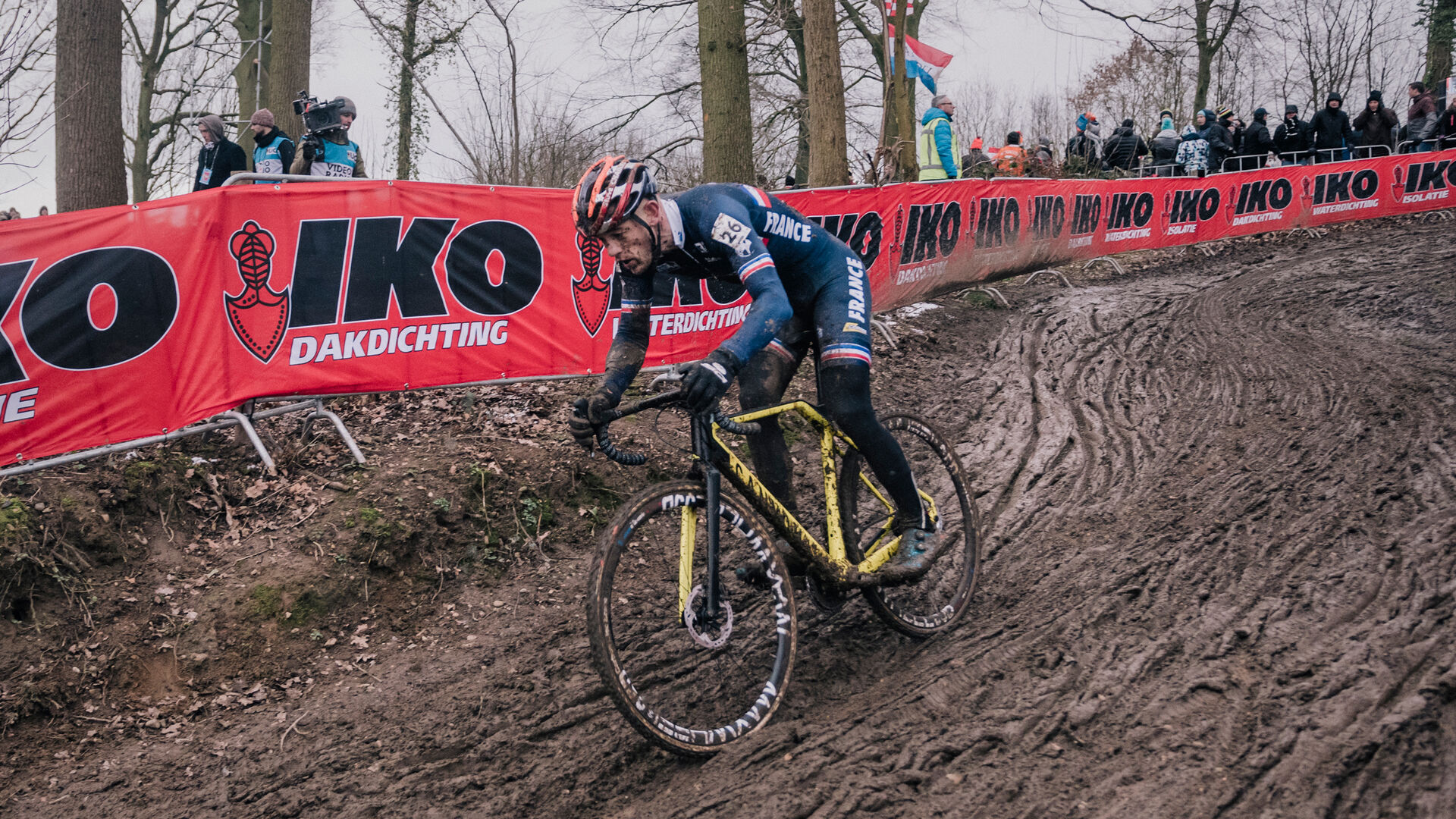 Cyclocross Bikes | CANYON US
