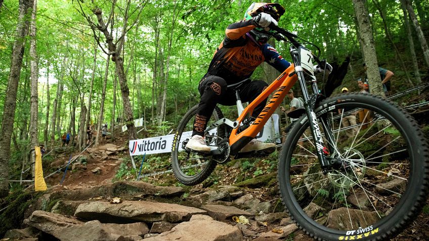 Downhill Bike | Sender | CANYON GB