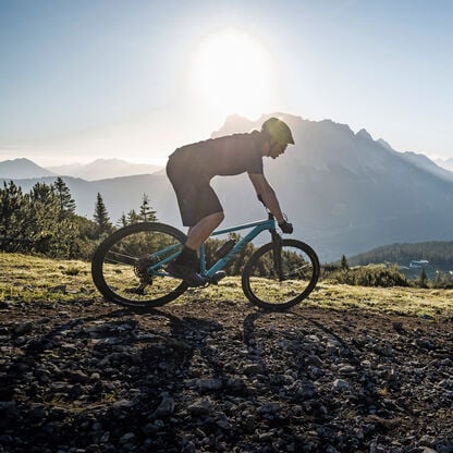 Cross Country Mountain Bikes | XC | CANYON GB