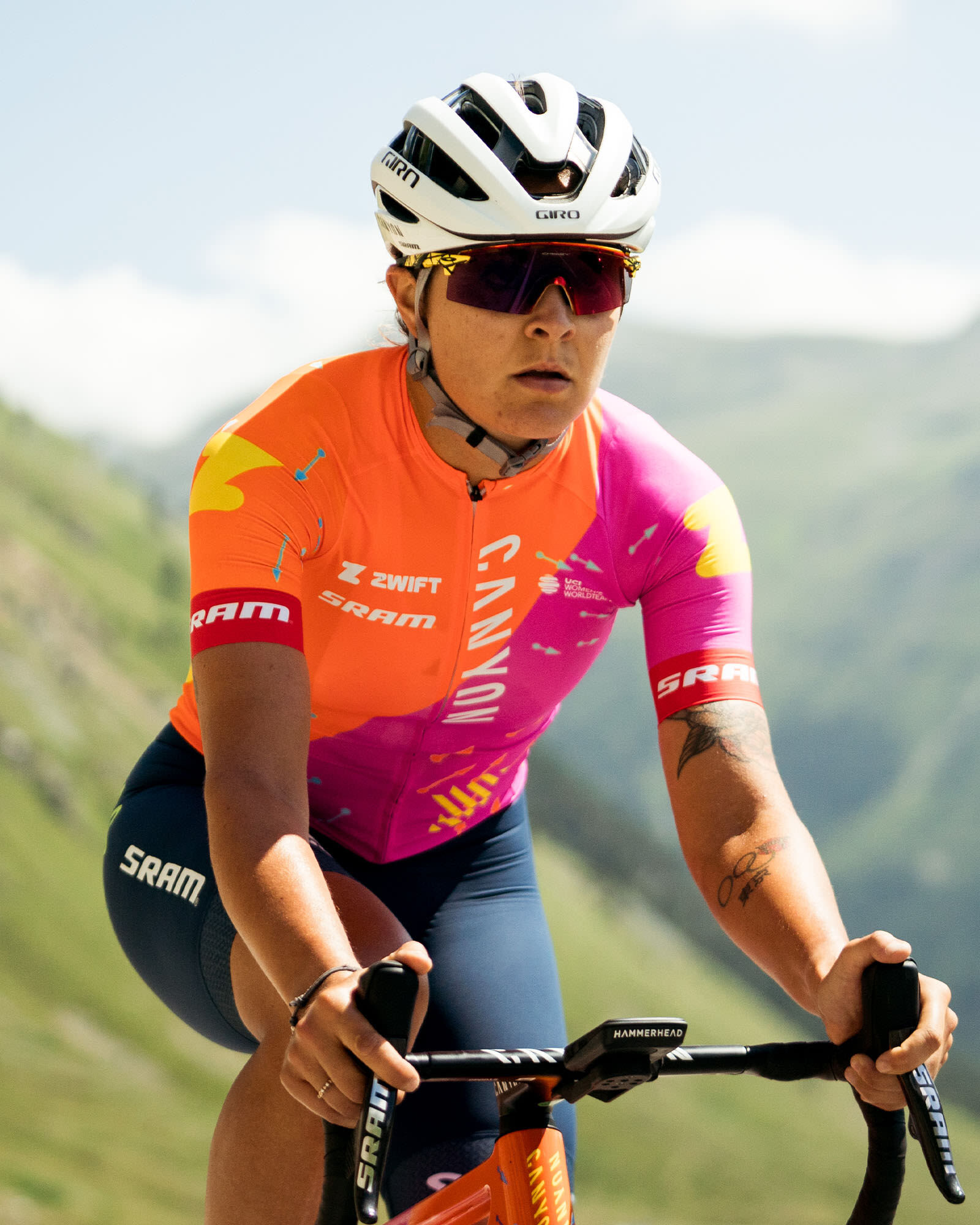 CANYON//SRAM Racing Pro Women's Limited Edition Cycling Jersey | CANYON BE