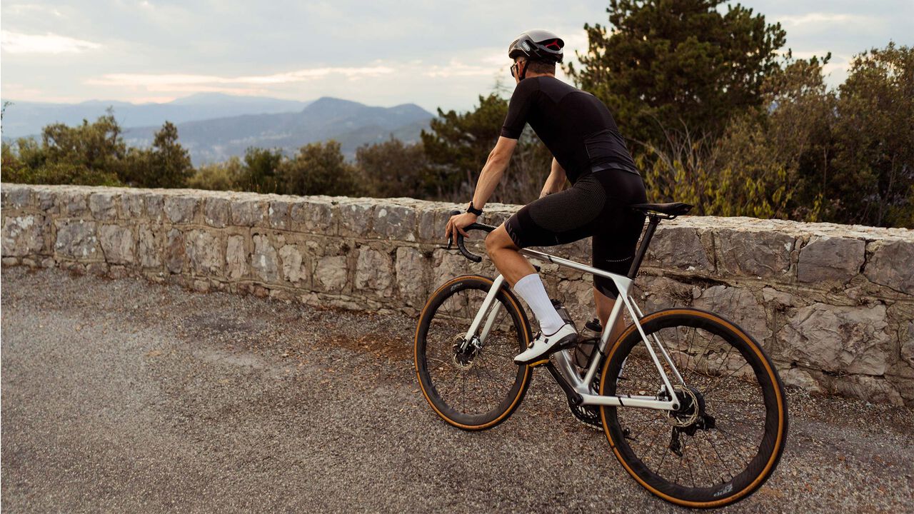 Silver Road Bikes | CANYON US