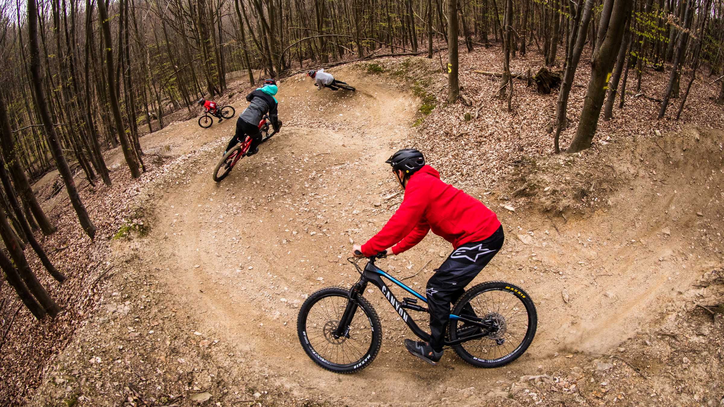 Mountain Bike Cornering: Boost Your Confidence and Skill | CANYON US